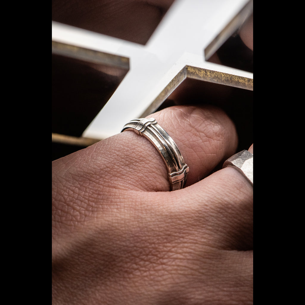 Silver Ring - GOTHIC – AHW Studio