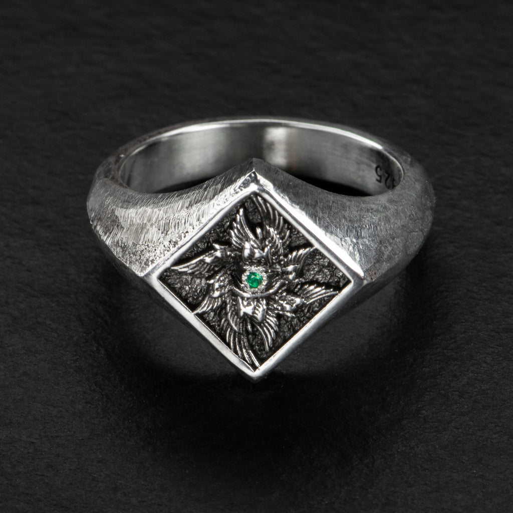 Emerald Signet Ring - SERAPHIM – AHW Studio